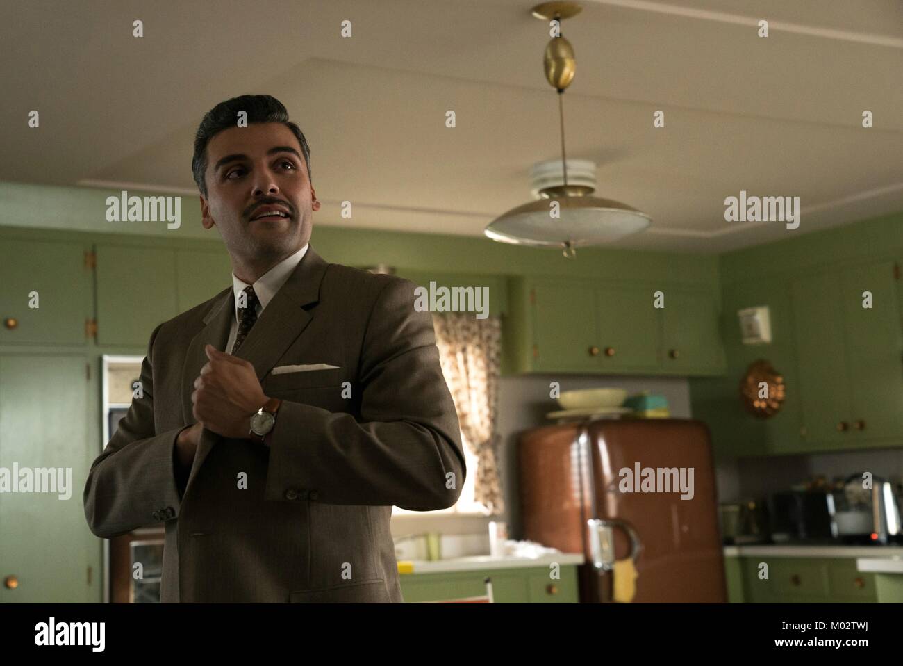 George clooney oscar isaac hi-res stock photography and images - Alamy