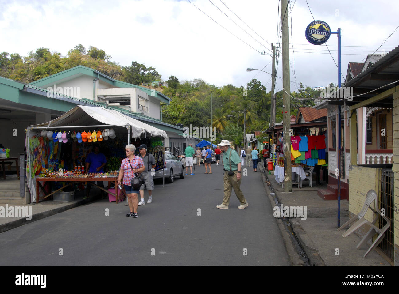 Tourists in the tropics hi-res stock photography and images - Alamy