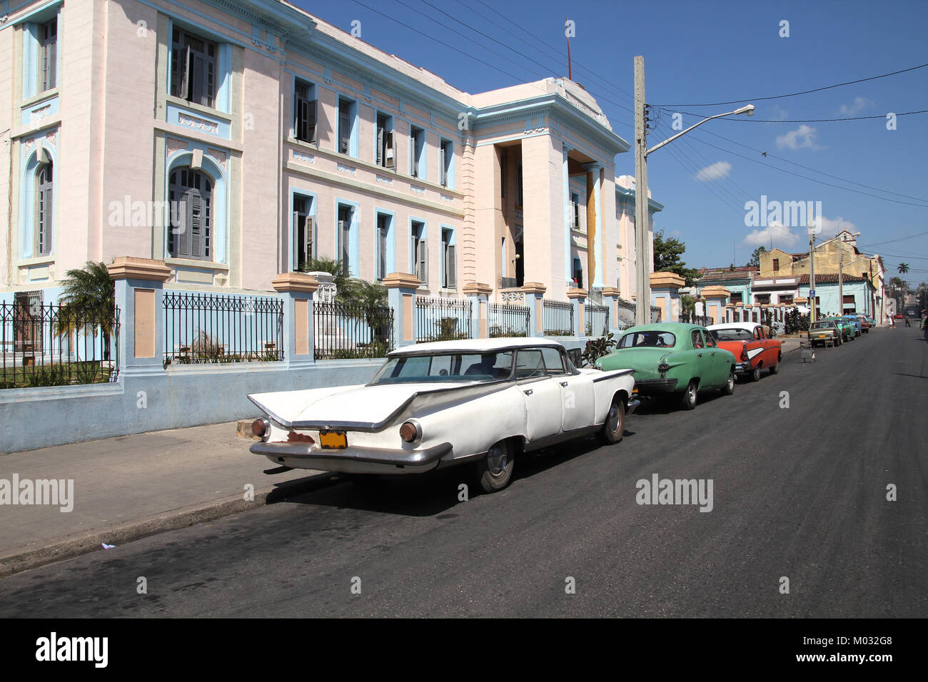 Cuban city hi-res stock photography and images - Alamy