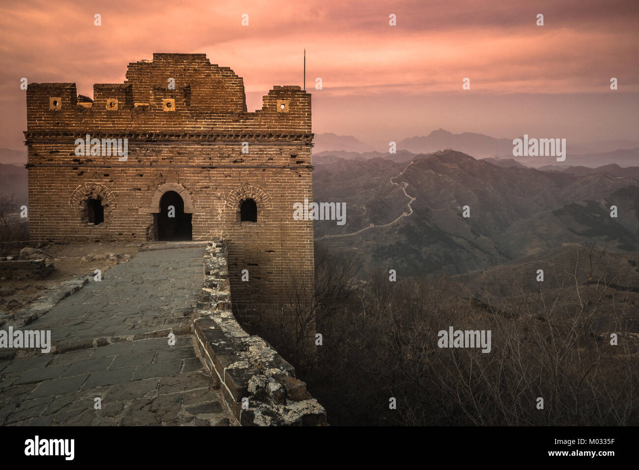The great wall of qi hi-res stock photography and images - Alamy