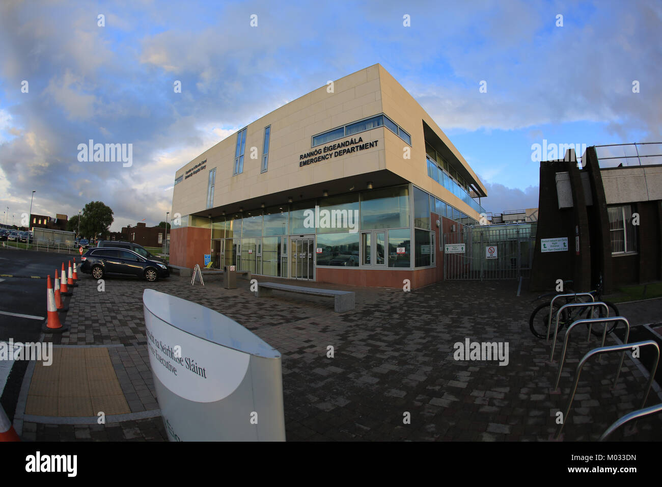 Modern ambulance hi-res stock photography and images - Alamy