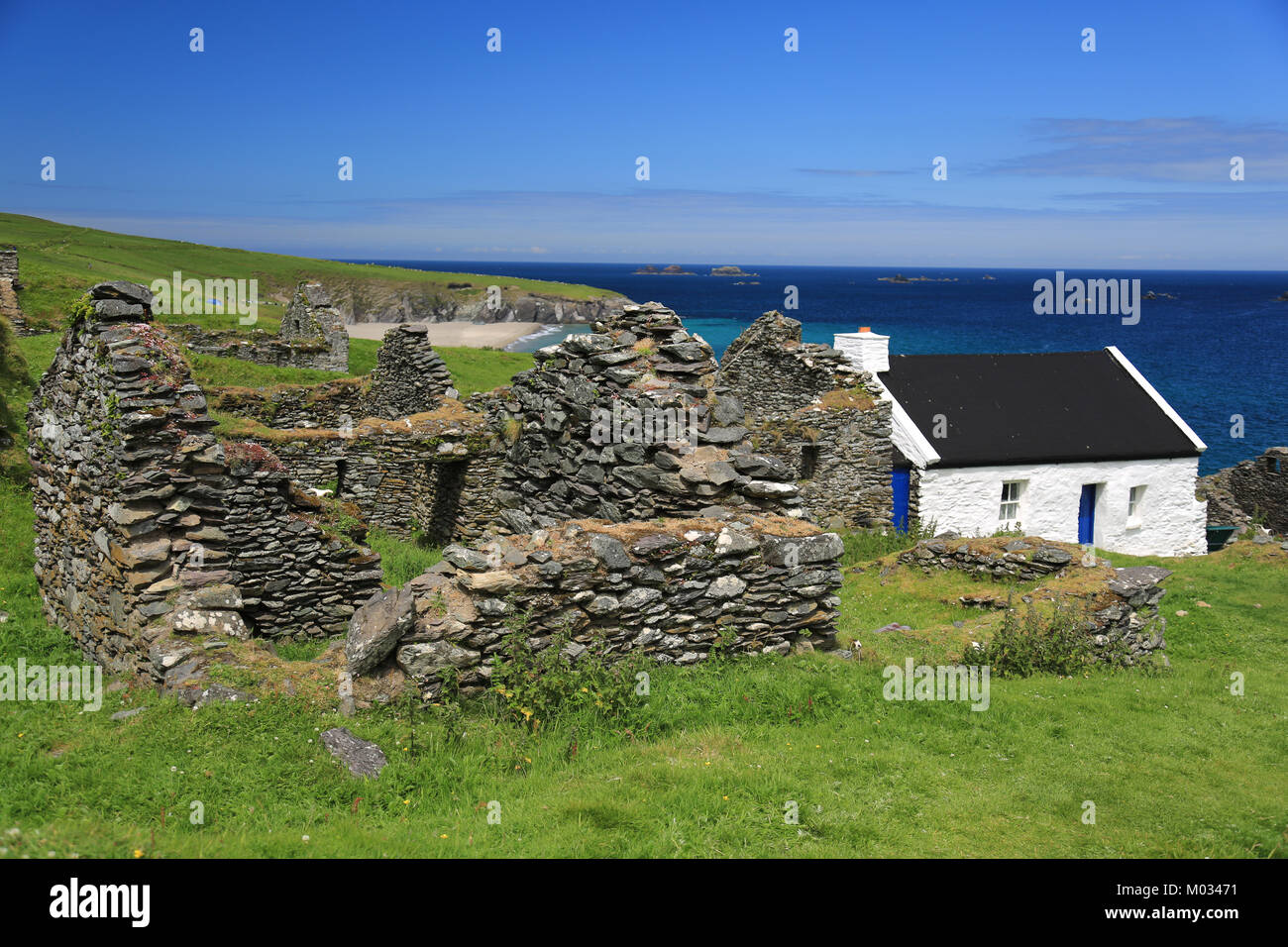 Aerial views of ocean, land, mountains of Ireland Stock Photo - Alamy
