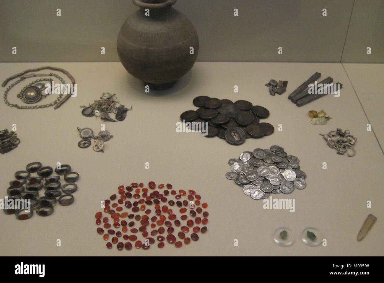 The Snettisham Jewellers Hoard, displayed in the British Museum ...