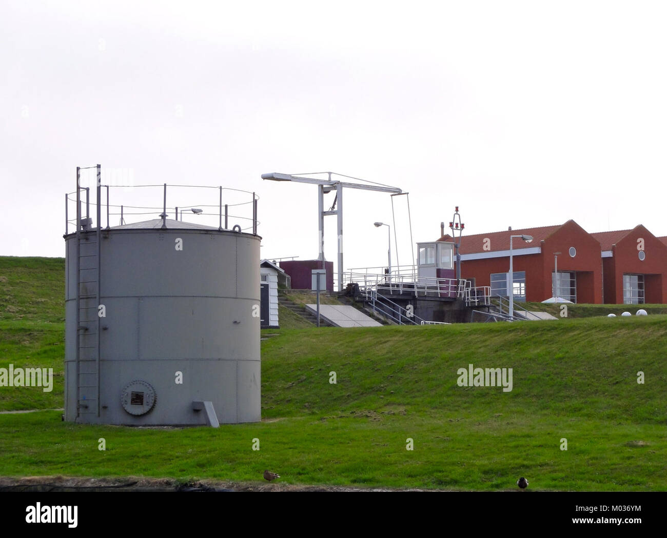 Brandstoftank hi-res stock photography and images - Alamy