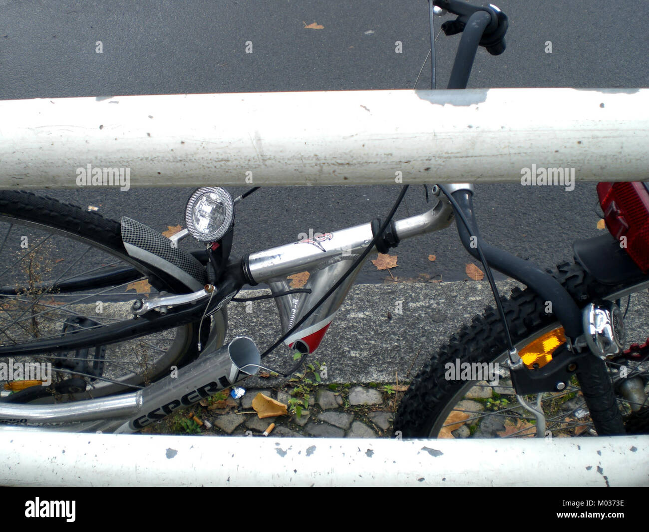Broken Bike Stock Photos & Broken Bike Stock Images - Alamy