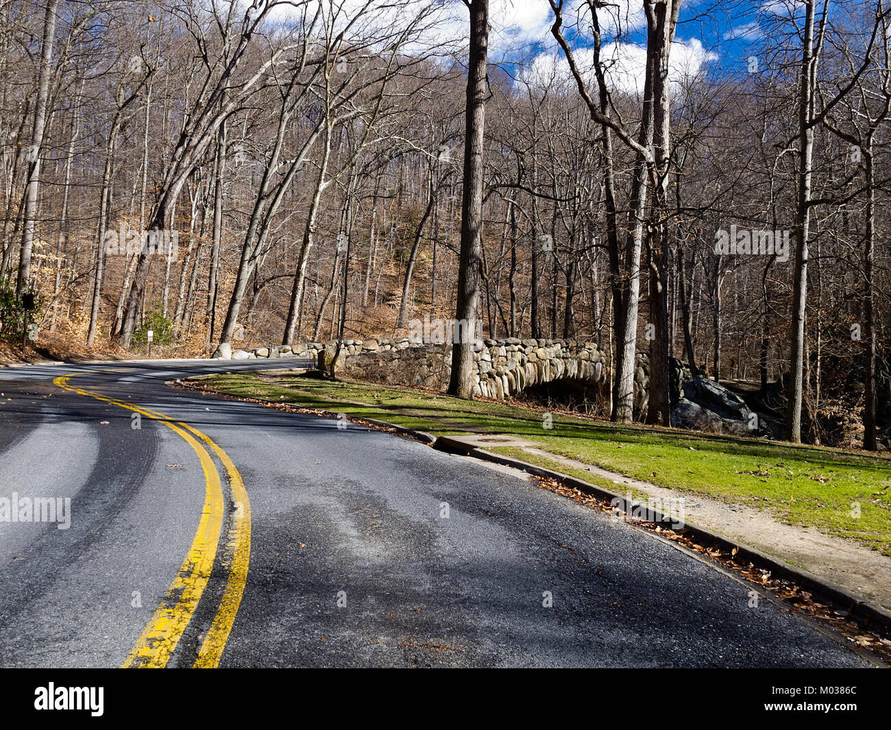Boulder Bridge Rock Creek Park with approach road Stock Photo - Alamy