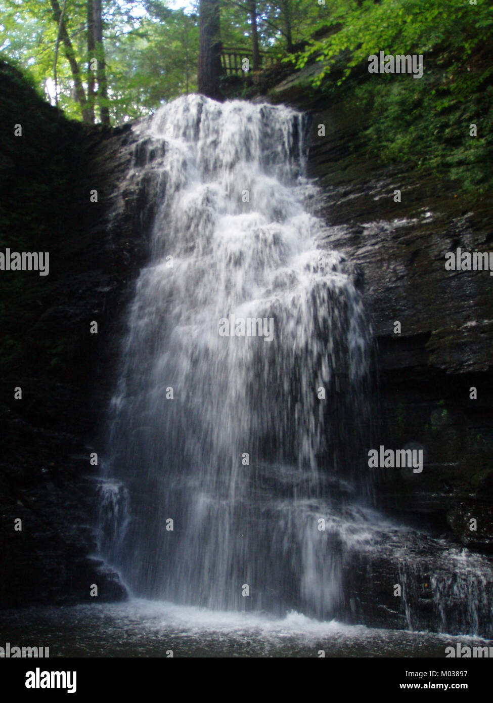 Bushkill falls hi-res stock photography and images - Alamy