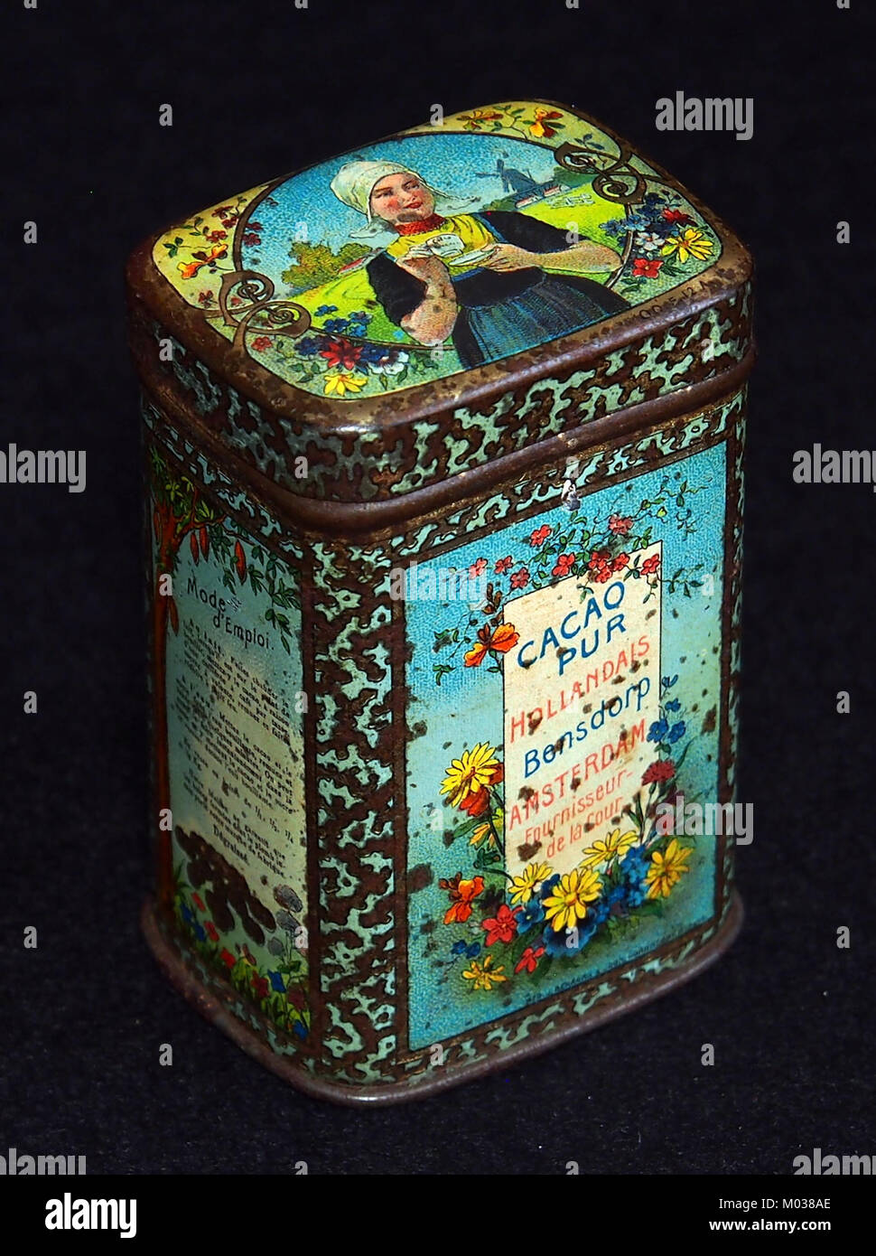A sample tin of 'Cacao pur Hollandais Bensdorp', an exclusive Dutch ...
