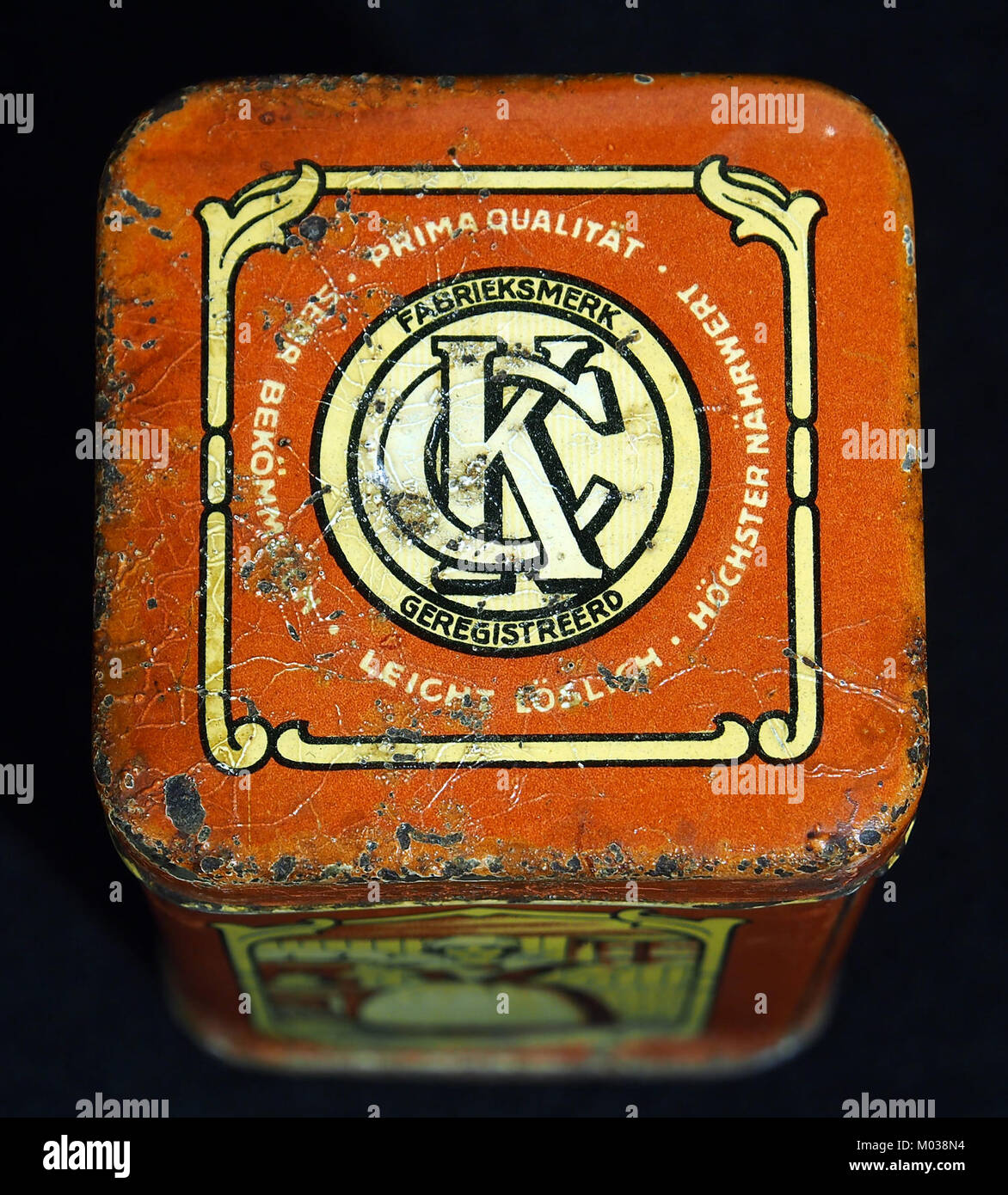 Vintage tin can from hi-res stock photography and images - Alamy