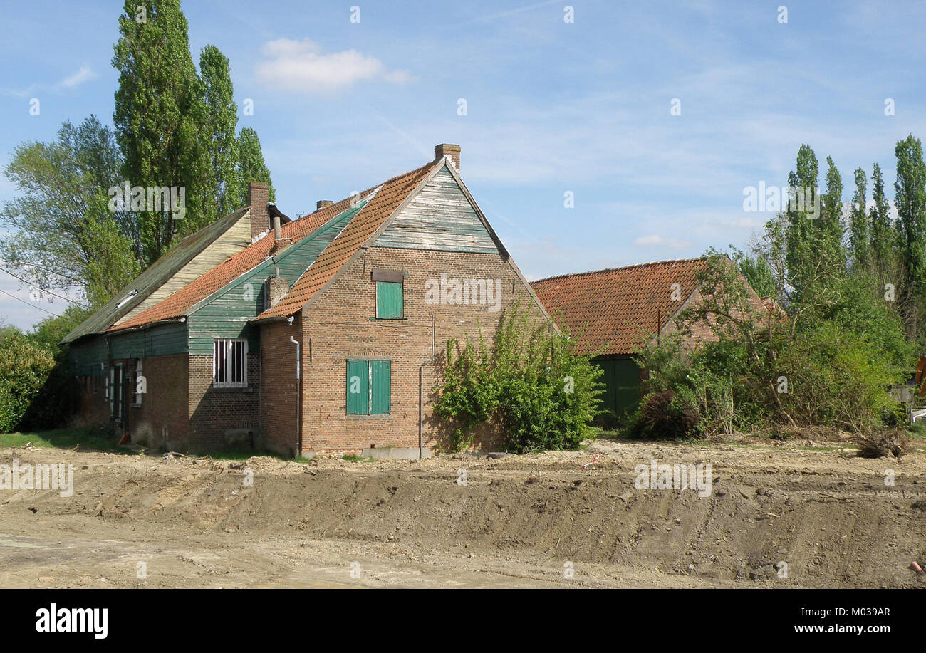 'Borsbeek Heilige-Geesthoeve 5' refers to a historical location in ...