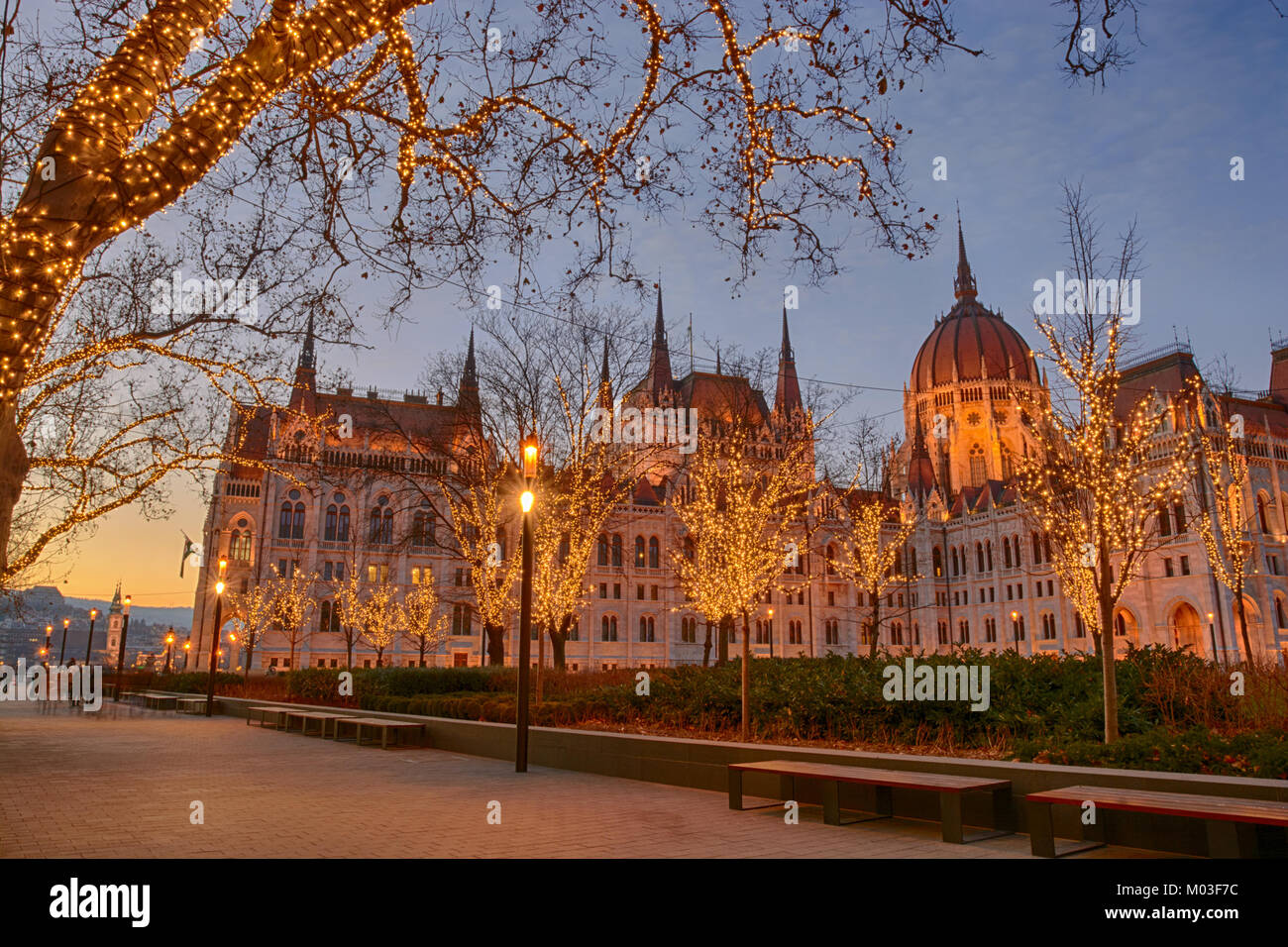 Budapest christmas hi-res stock photography and images - Alamy