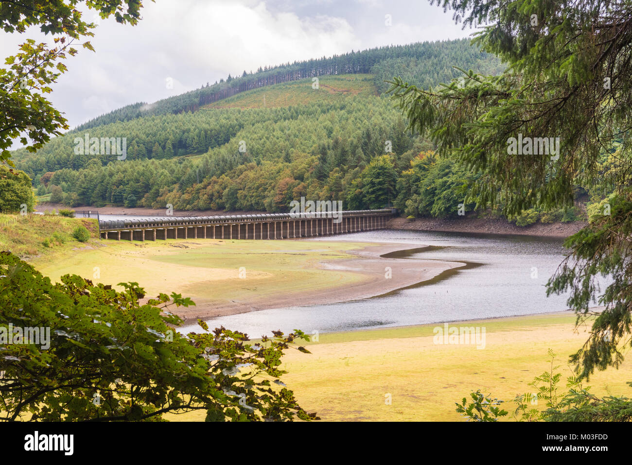 Ladybower Reservoir - Low Autumn Stock Photo - Alamy
