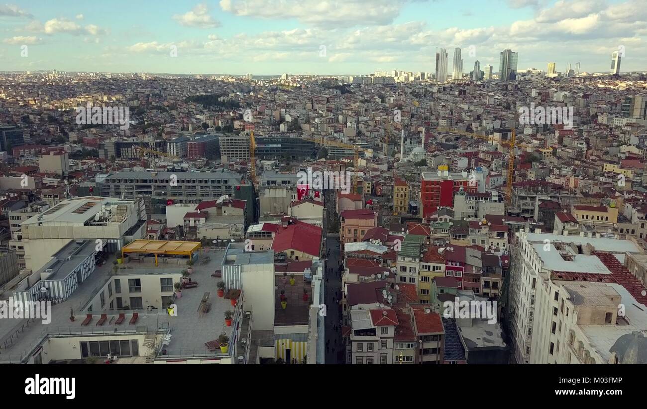 lively istanbul turkey on a sunny day Stock Photo - Alamy