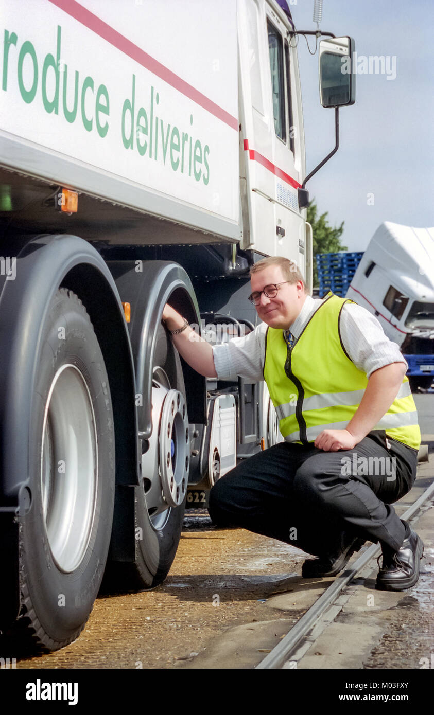Truck driver hi hi-res stock photography and images - Alamy