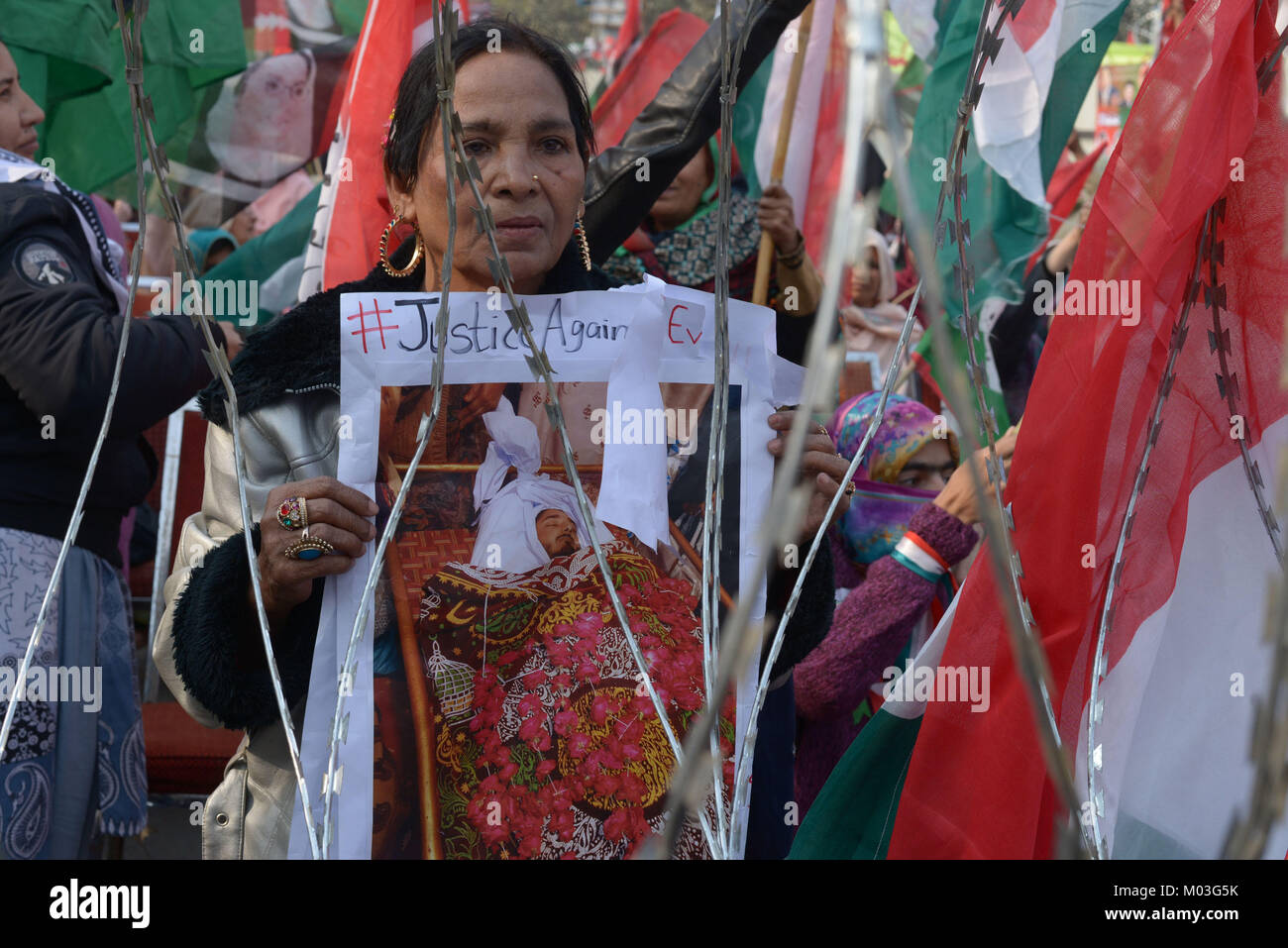 Supporters pakistan peoples party ppp hi-res stock photography and ...