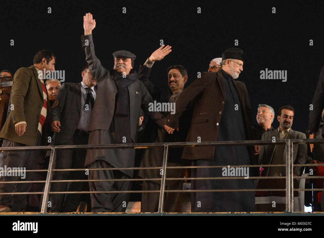 Supporters pakistan peoples party ppp hi-res stock photography and ...