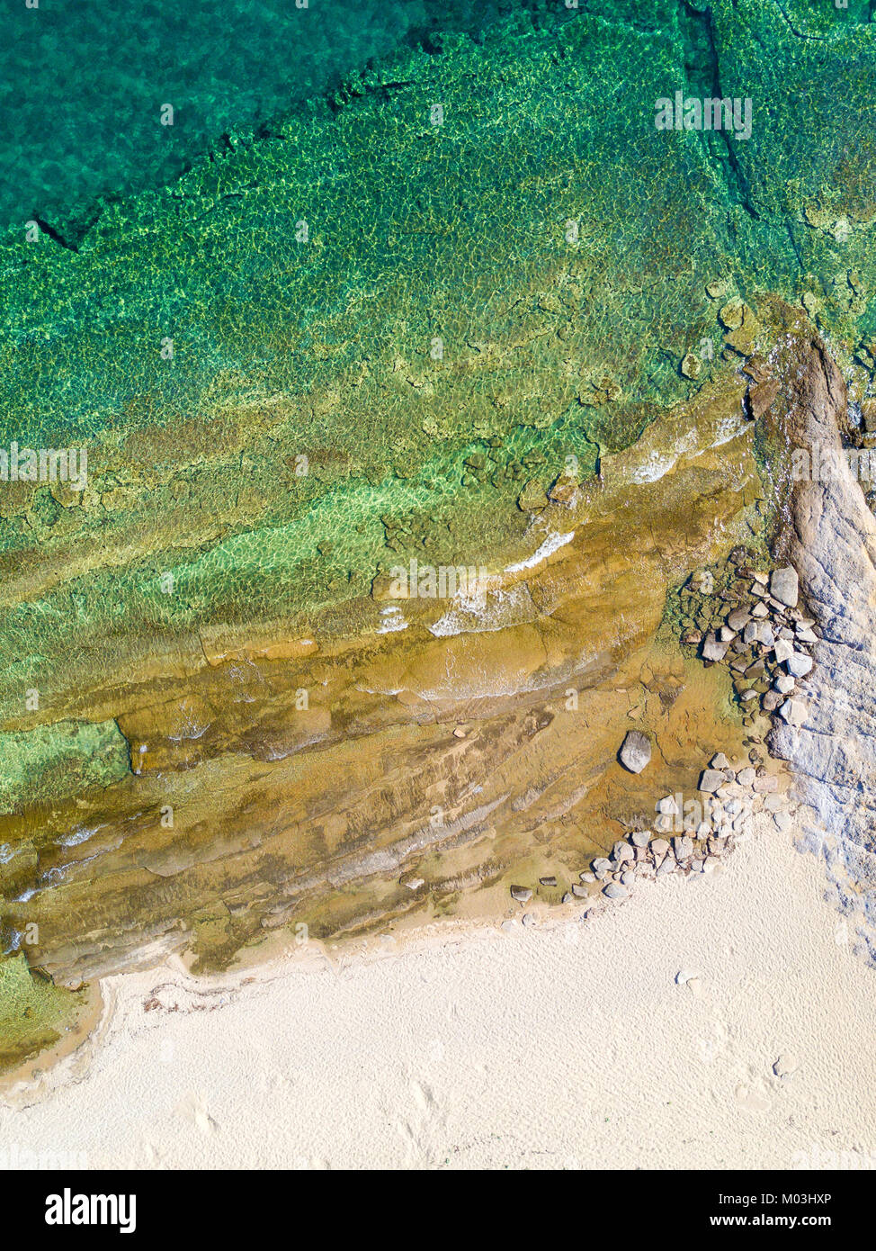Overhead ocean shot hi-res stock photography and images - Alamy