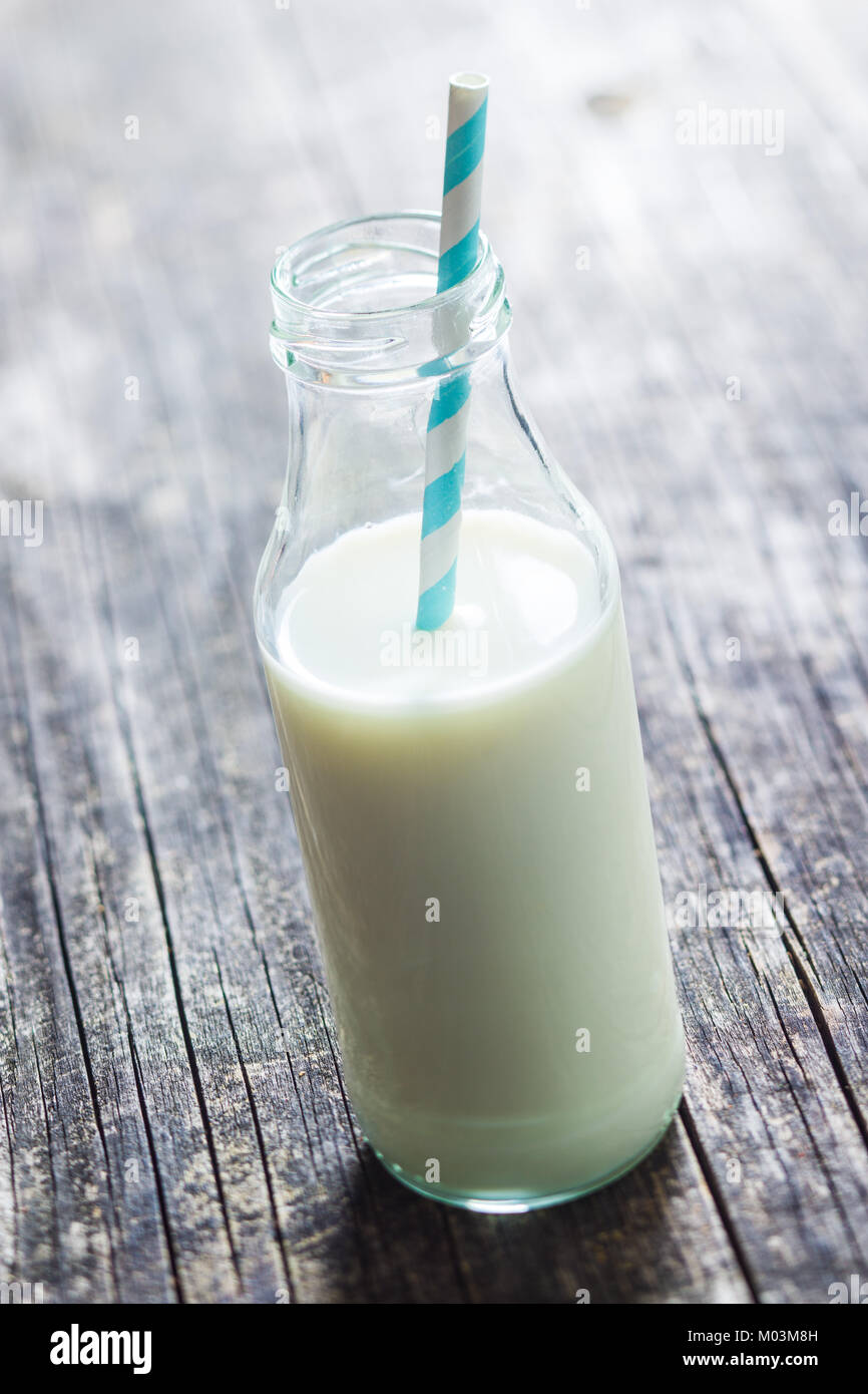 Vintage milk bottle hi-res stock photography and images - Alamy