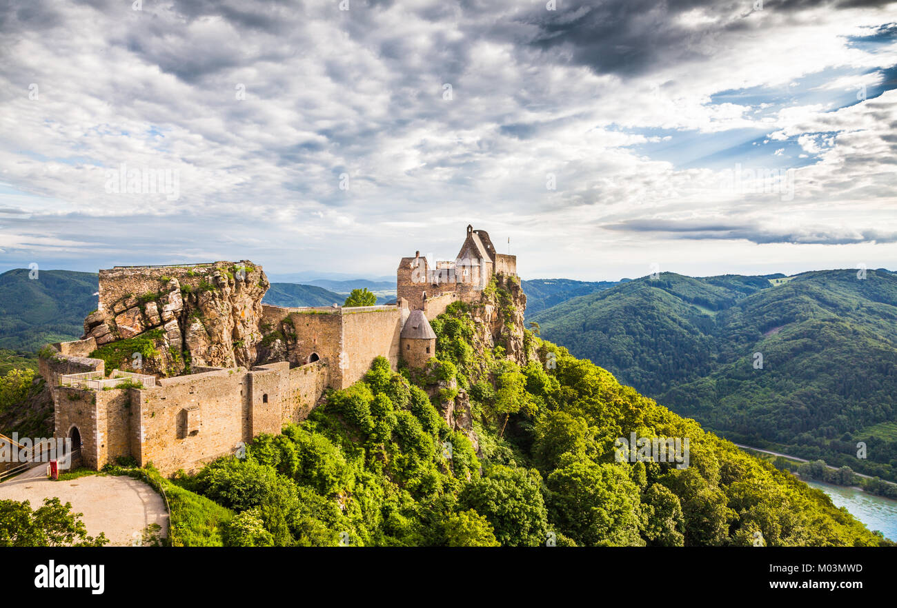 Aggstein castle hi-res stock photography and images - Alamy
