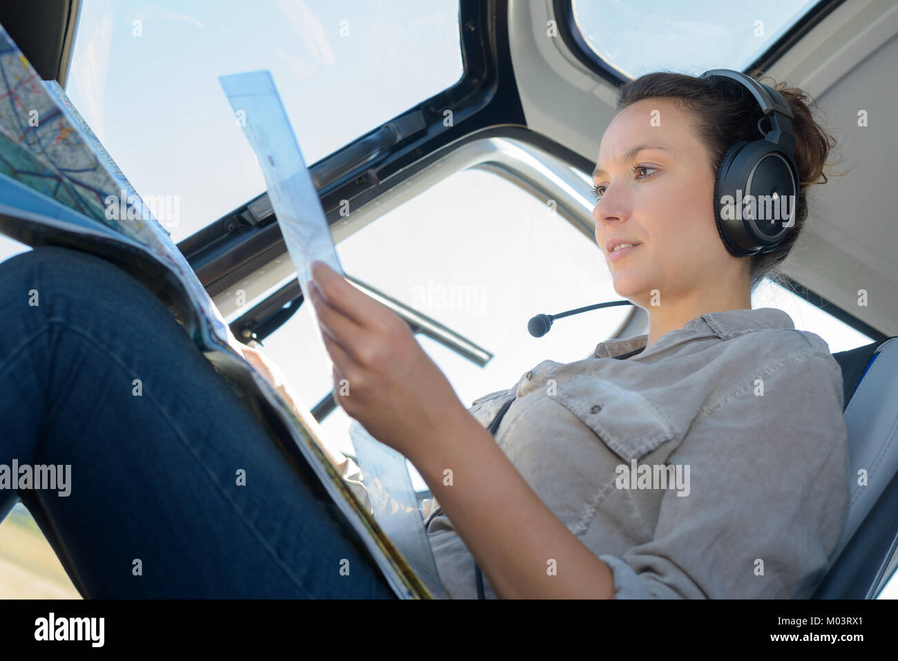 female helicopter pilot Stock Photo - Alamy