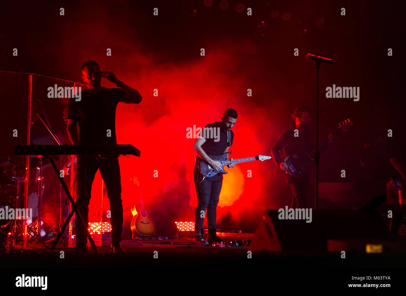 Iranian musicians hi-res stock photography and images - Alamy