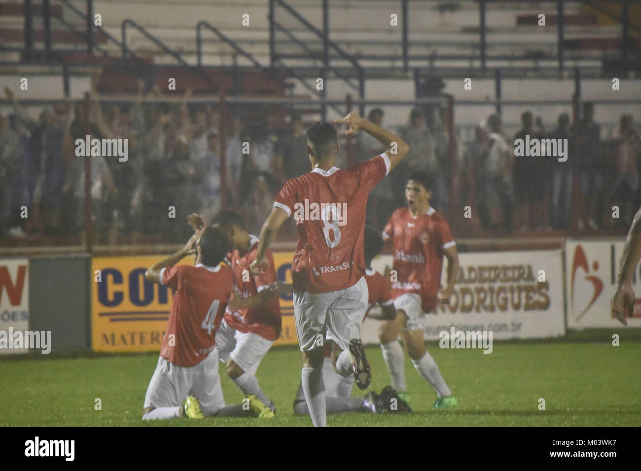 Lages, Brazil. 17th Jan, 2018. Inter de Lages won the avaí by the score ...