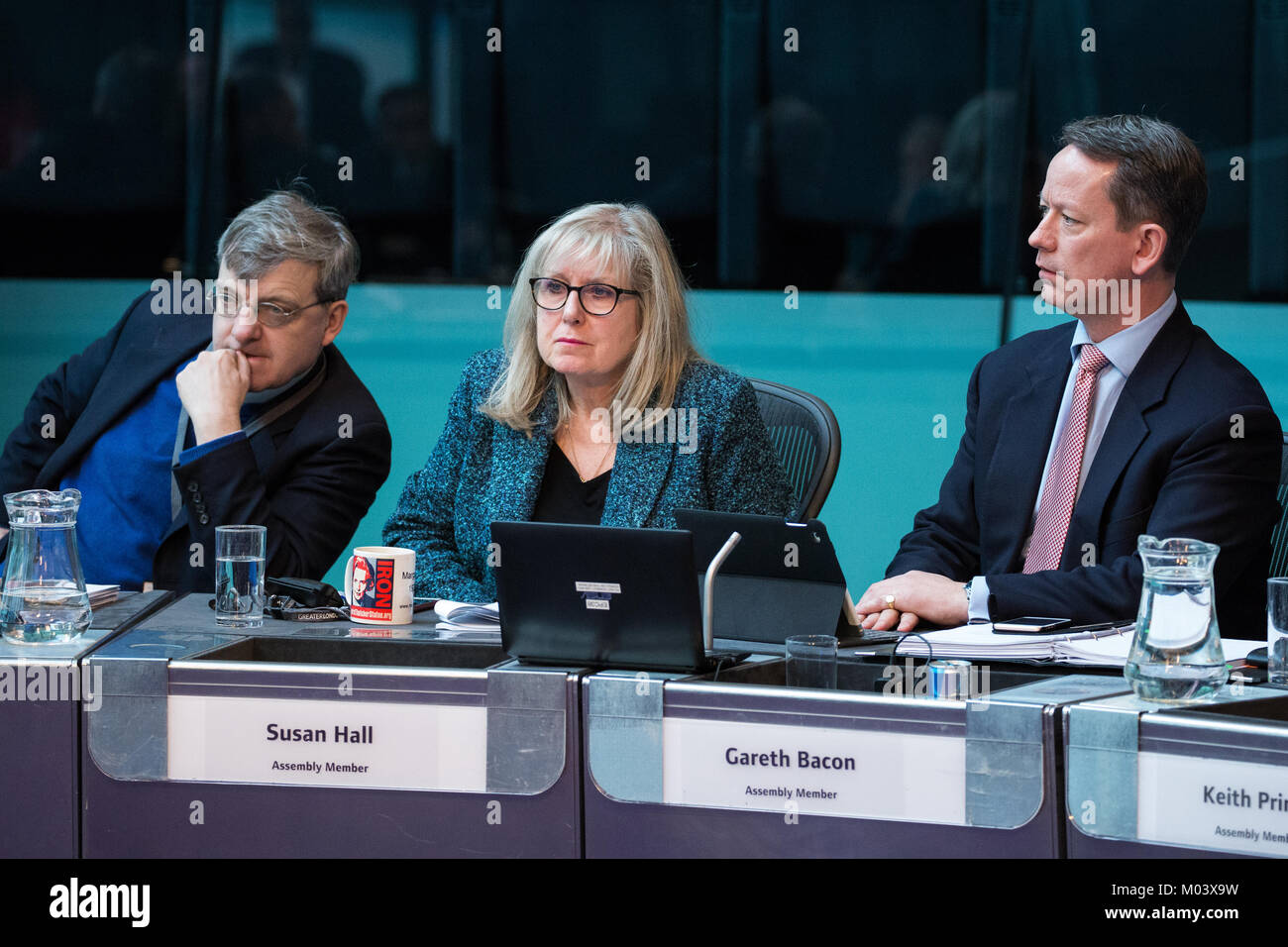 Gareth bacon united kingdom hi-res stock photography and images - Alamy