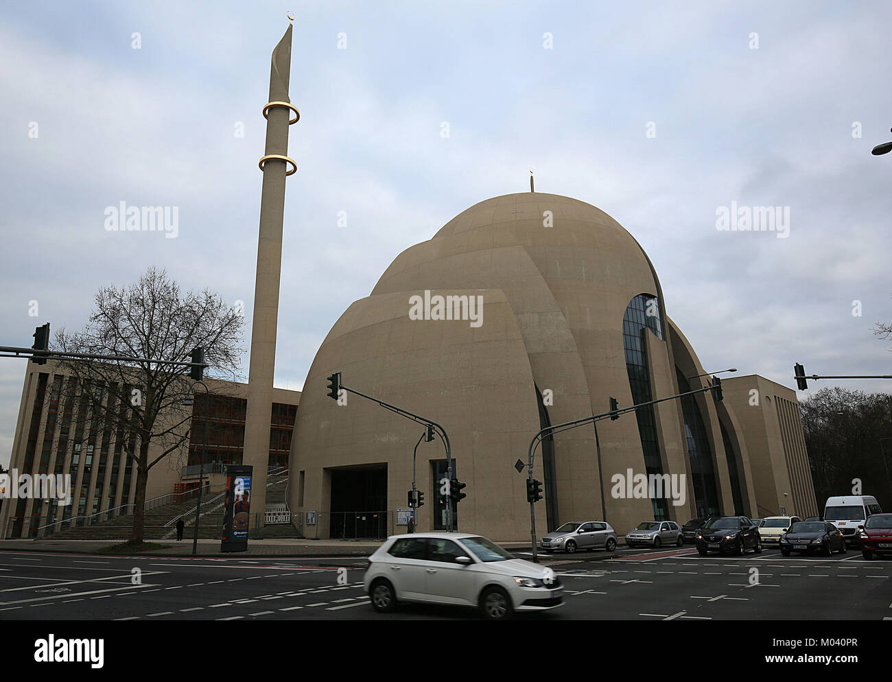 Mosques in germany hi-res stock photography and images - Alamy