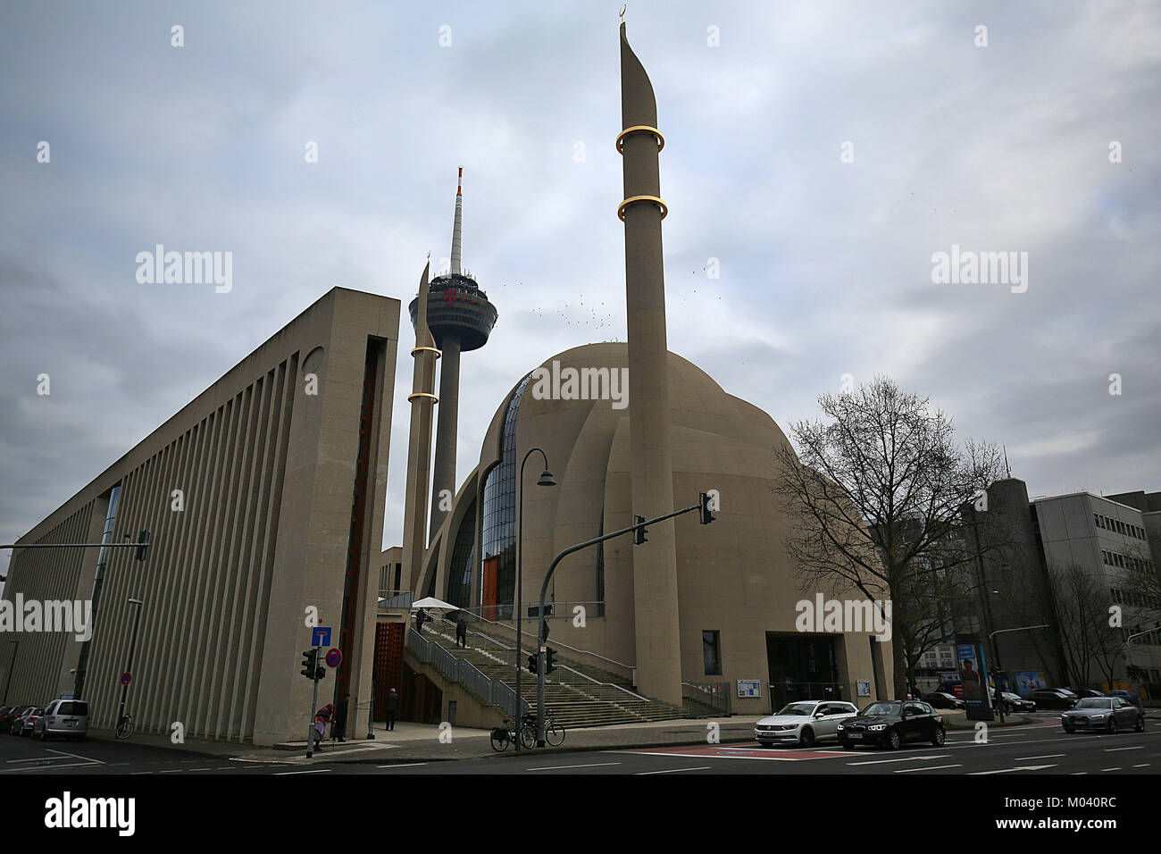 Mosques in germany hi-res stock photography and images - Alamy
