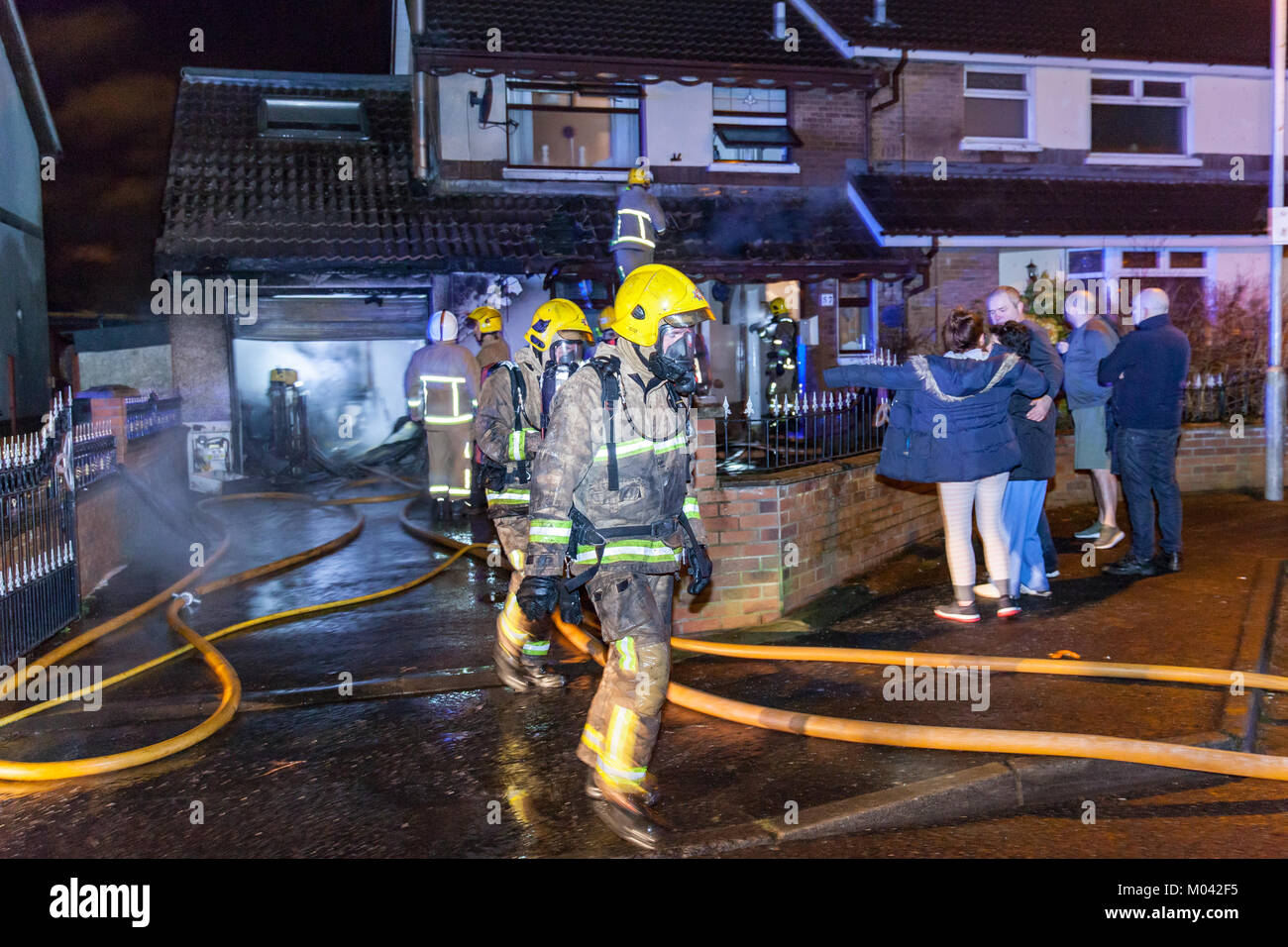 Belfast, UK. 18th Jan, 2018. House badly damaged in major blaze in West ...
