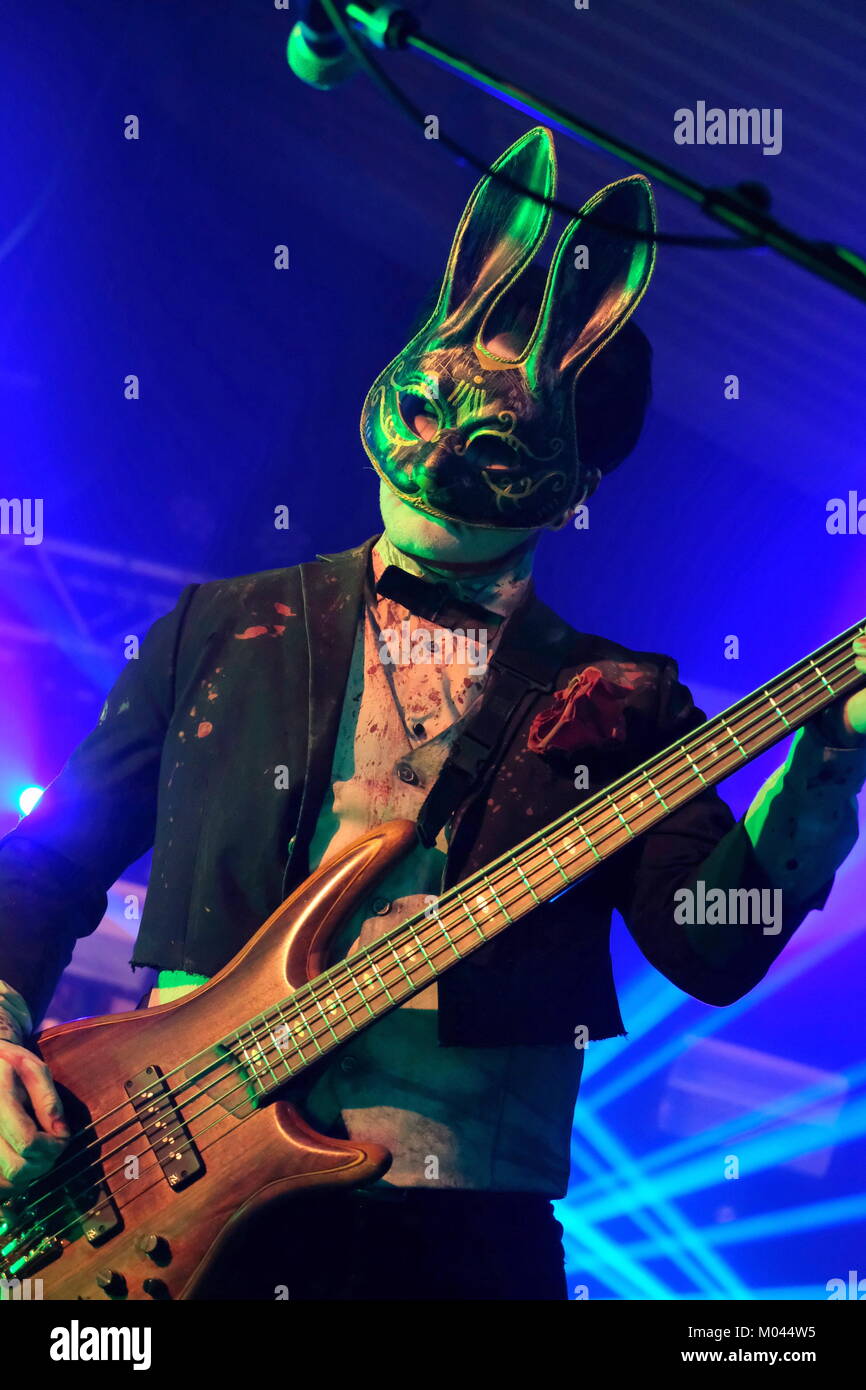 American metalcore hi-res stock photography and images - Alamy