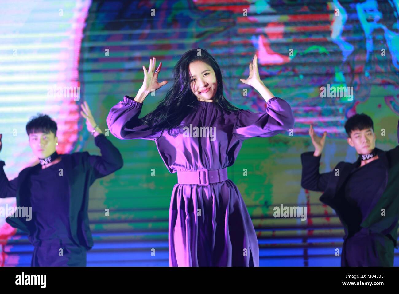 Seoul, Korea. 18th Jan, 2018. Sun Mi promotes her new single 'Heroine ...