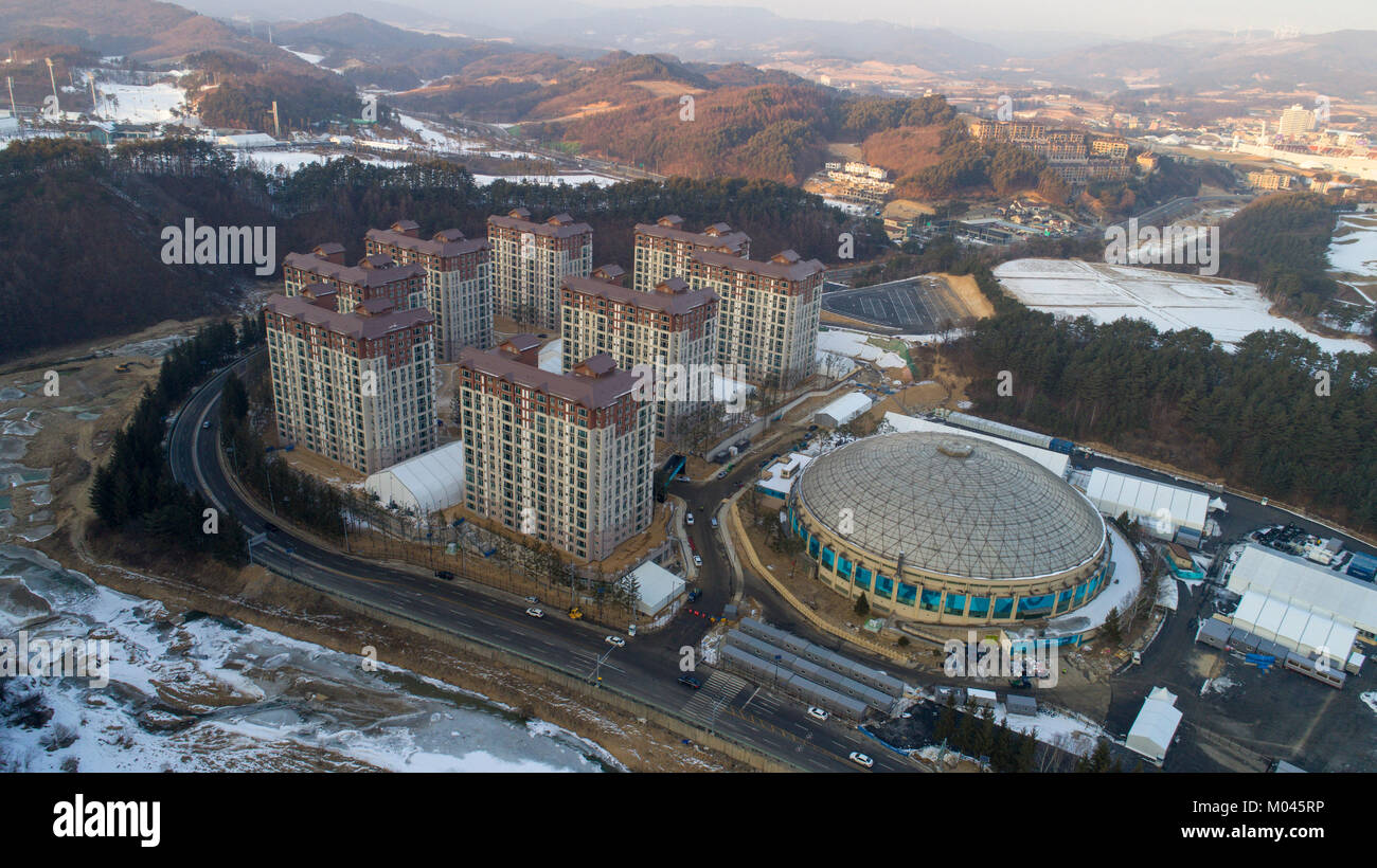 Pyeongchang 2018 winter olympic games hi-res stock photography and ...