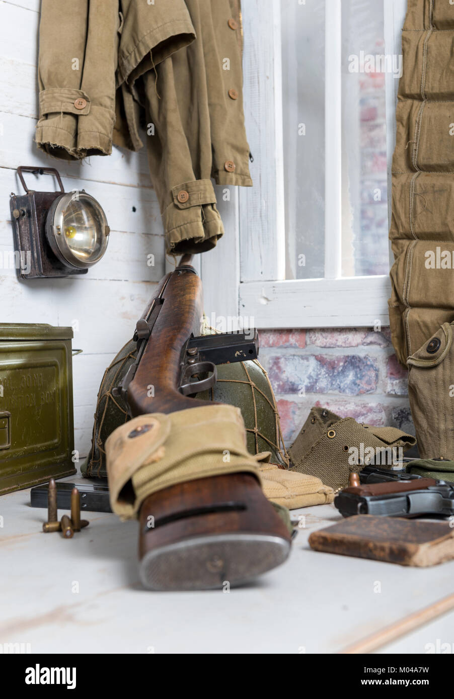 a rifle and U.S. military equipment of World War II Stock Photo - Alamy