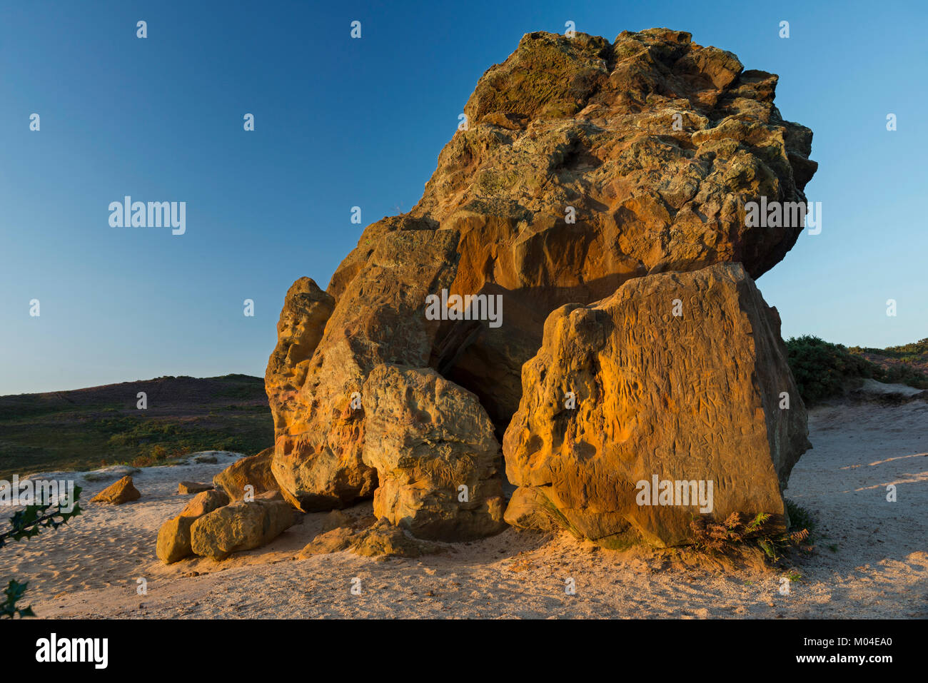 Agglestone Rock Dorset Stock Photo - Alamy