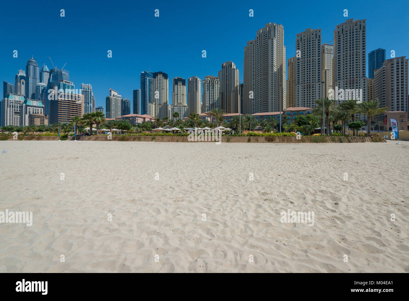 Hotel jumeirah emirates towers hi-res stock photography and images - Alamy