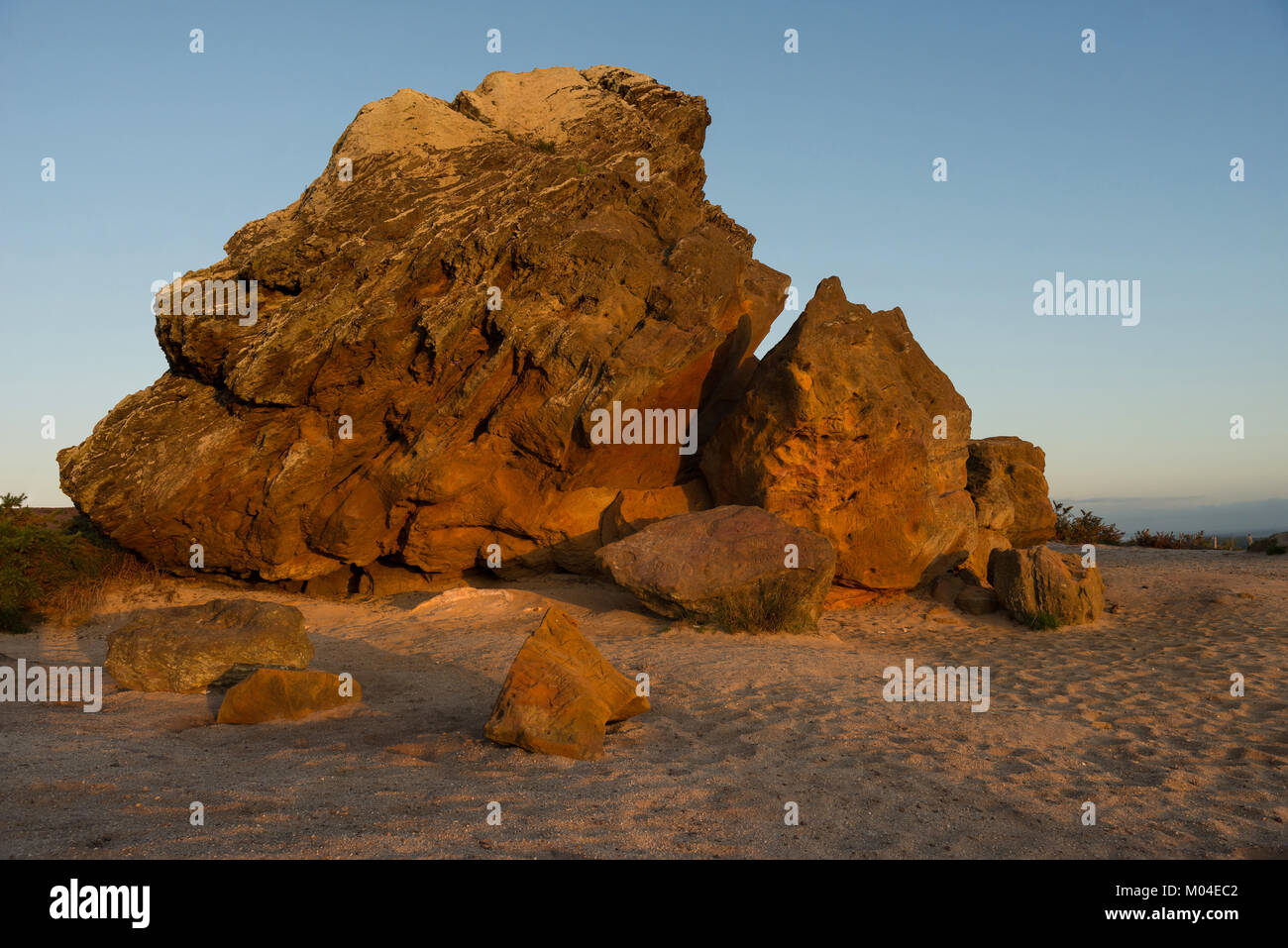 Agglestone Rock Dorset Stock Photo - Alamy
