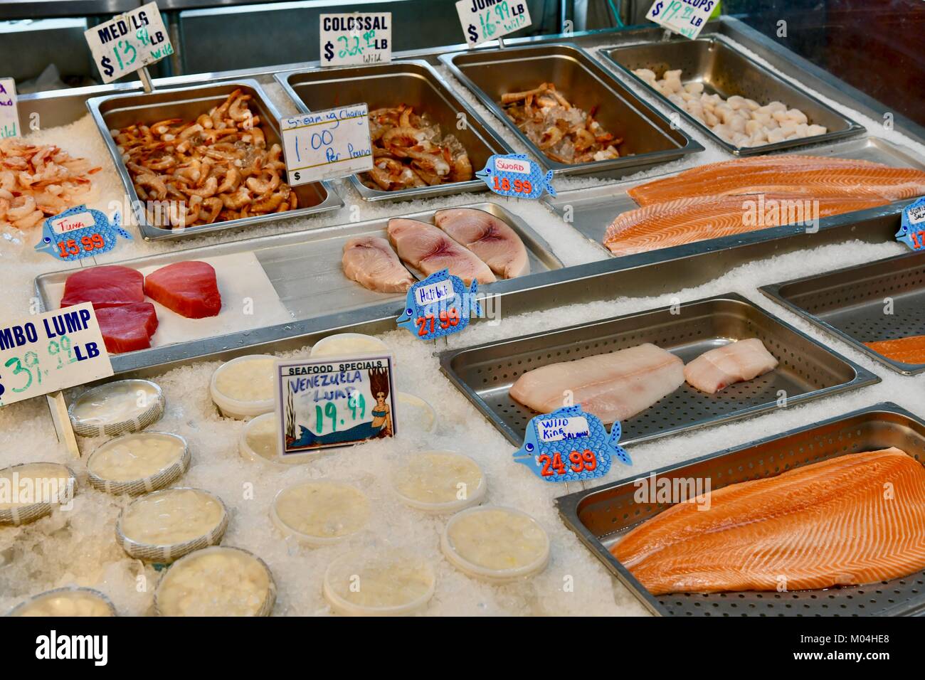 Fresh seafood at a seafood market in Maryland, USA Stock Photo - Alamy