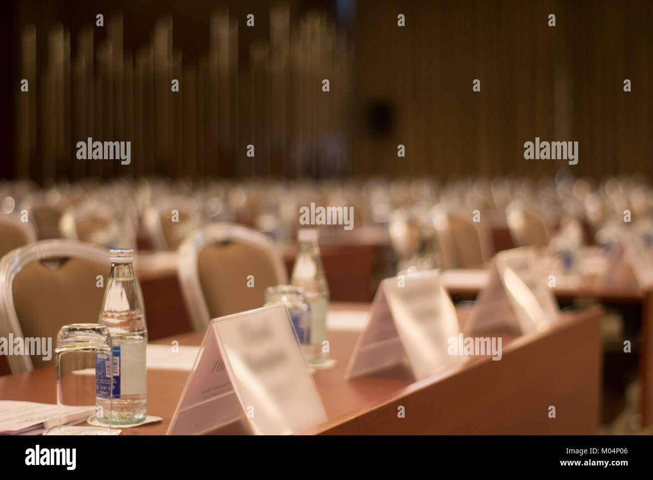 Empty conference room hotel hi-res stock photography and images - Alamy
