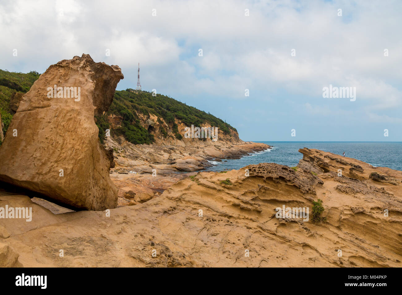 Wave Cut Platform Cliff High Resolution Stock Photography and Images ...