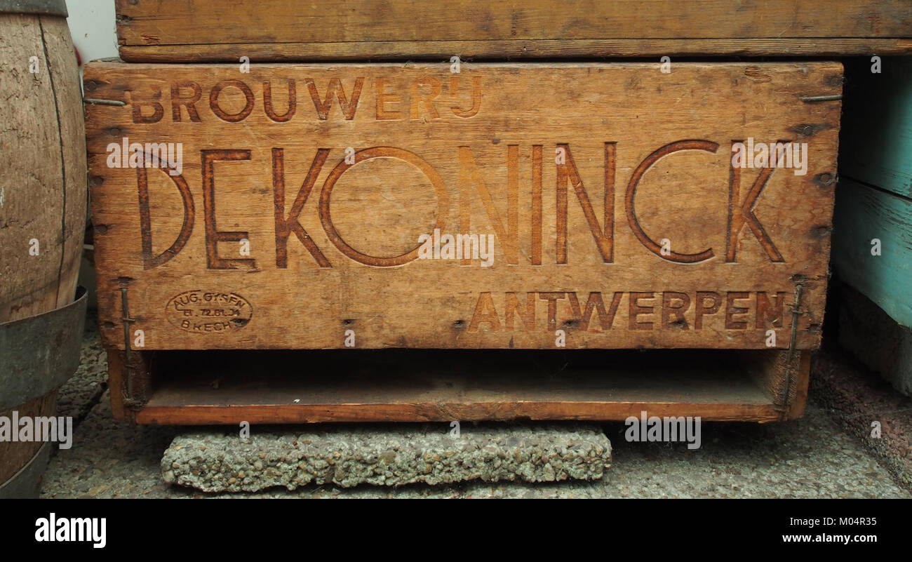 Bierkrat High Resolution Stock Photography and Images - Alamy