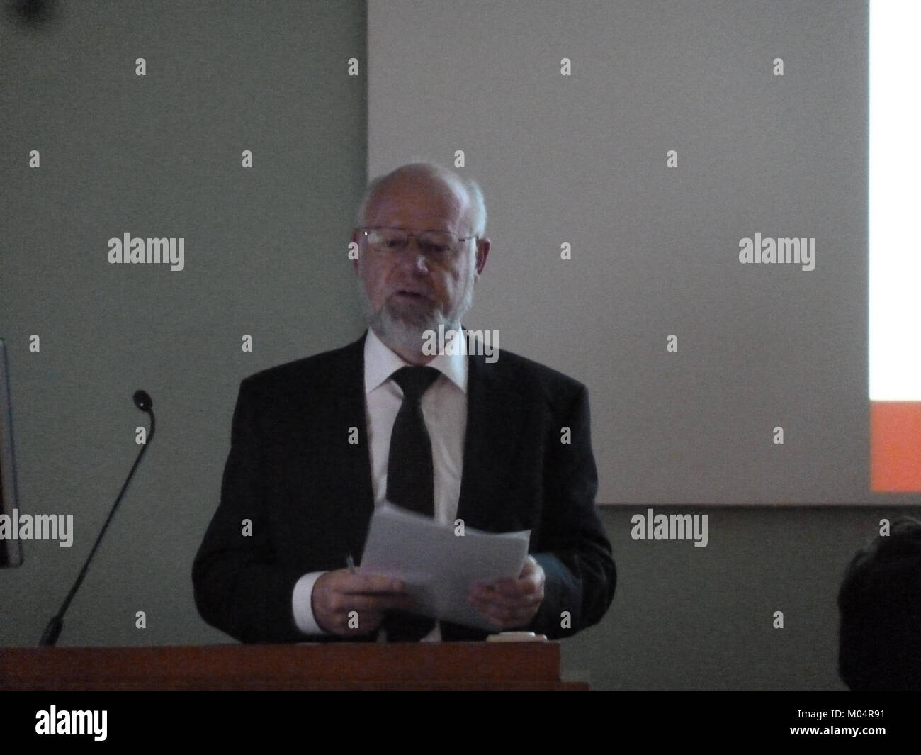 Prize giving ceremony hi-res stock photography and images - Alamy