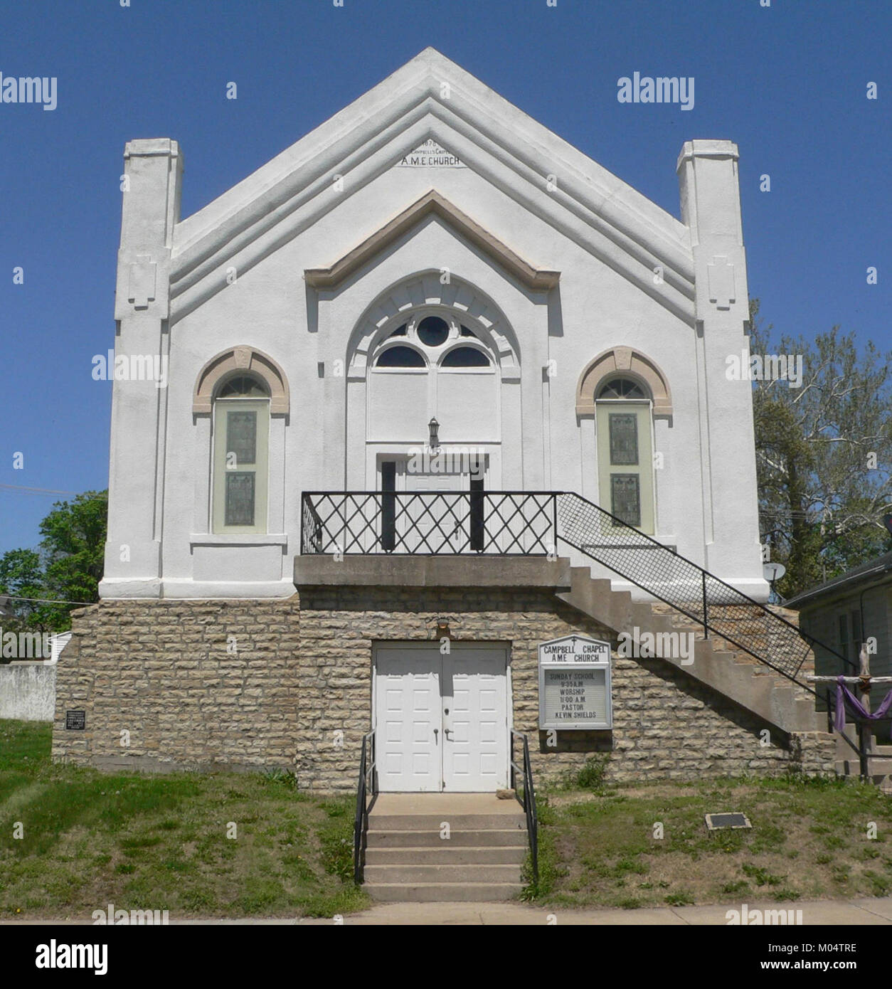 African american church congregation hi-res stock photography and ...