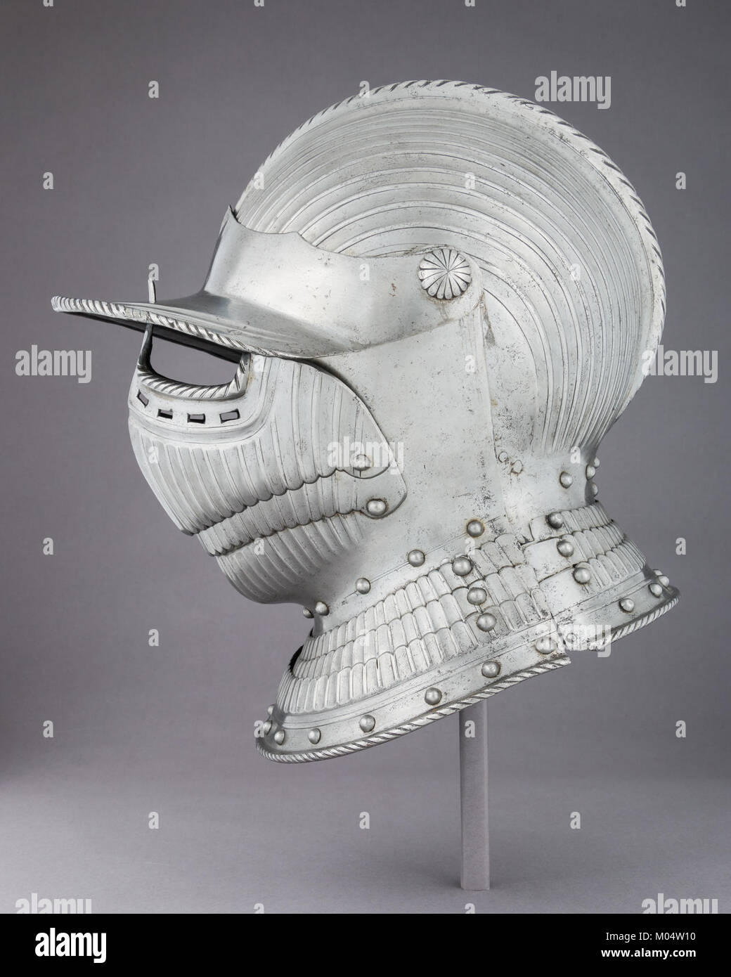 A 16th-century Burgonet helmet from the Metropolitan Museum of Art ...