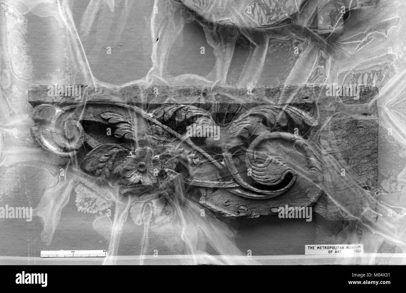 The MET 90960 Bracket is a mechanical component used in various ...
