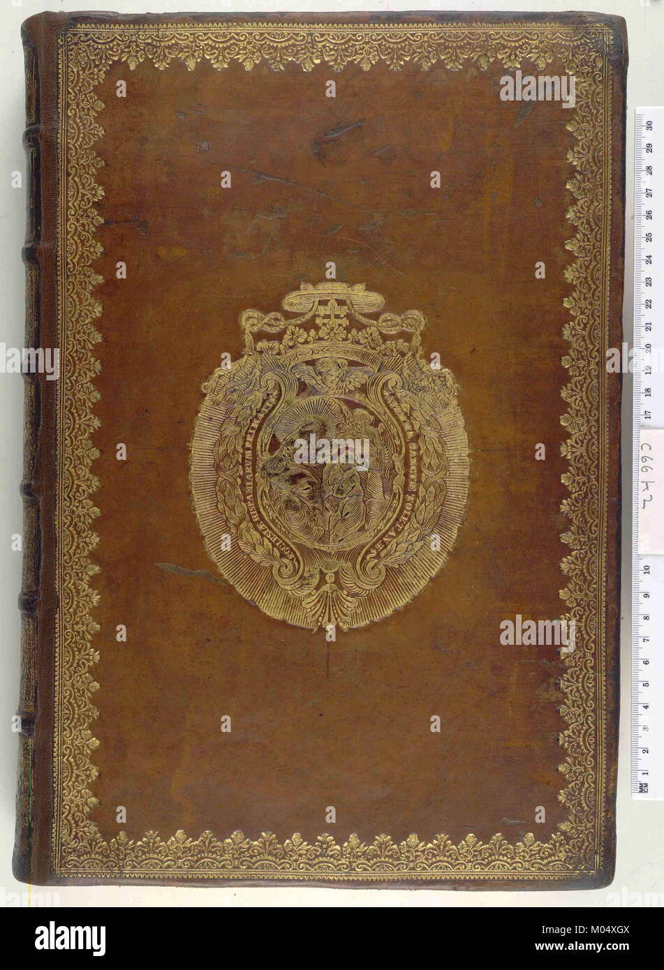 This image shows the upper cover of a *Breviarium Romanum*, a Roman ...
