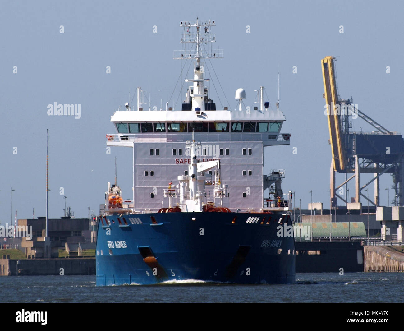 The image shows the Bro Agnes, a vessel identified by IMO 9348302, docked at the port of ...