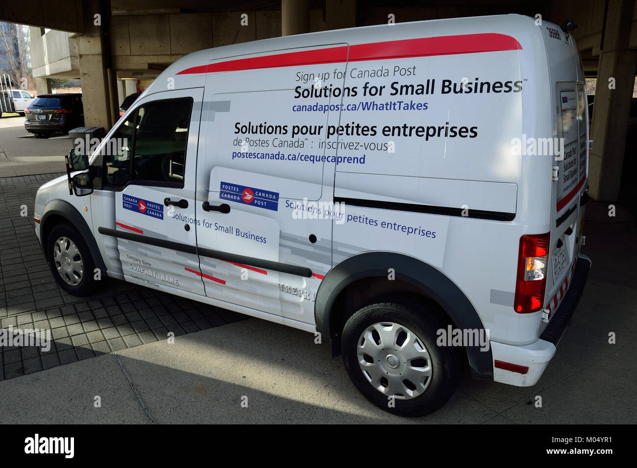 Canada post van vehicle hi-res stock photography and images - Alamy