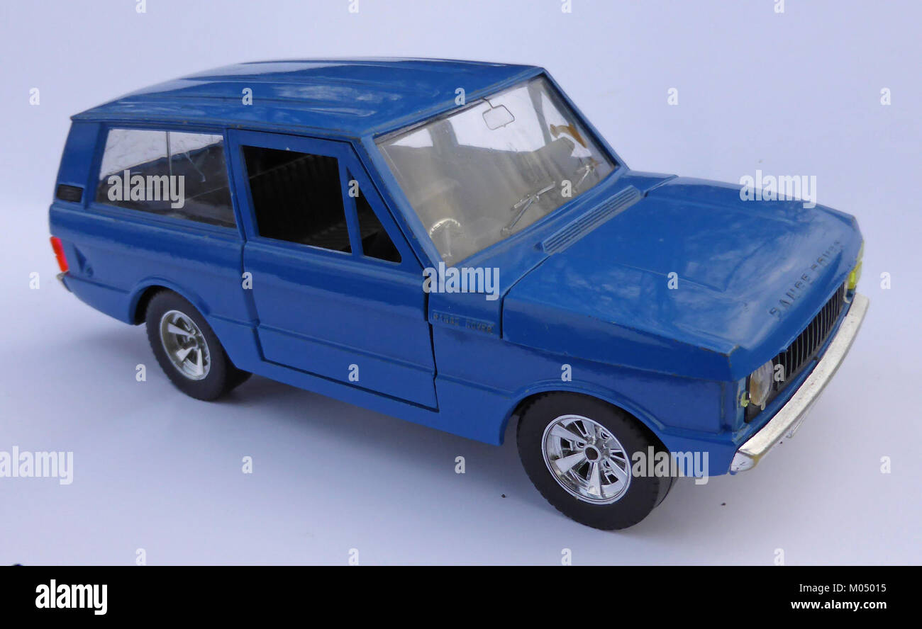 The Burago Range Rover is a model of die-cast scale car produced by the ...