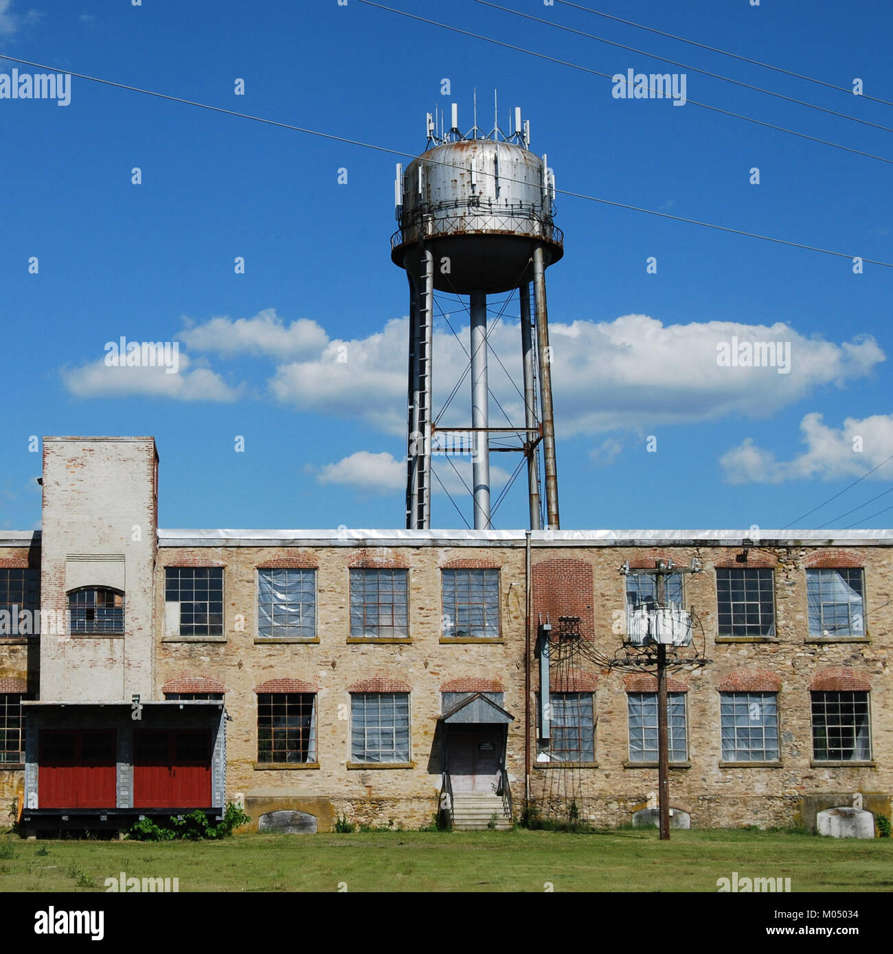 The Brooklyn CT water tower is an iconic landmark in Brooklyn ...
